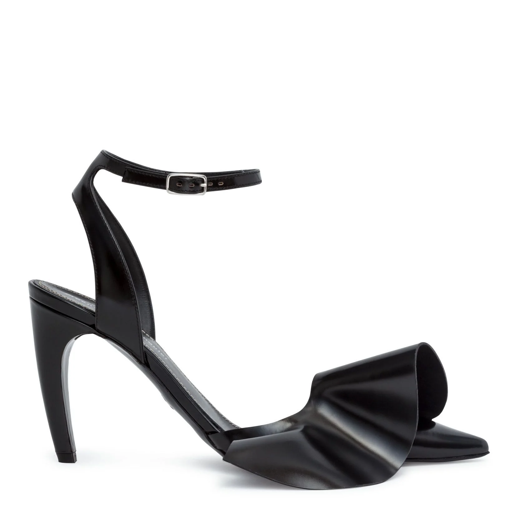 Black Ruffled 90 Pumps - Savannahs