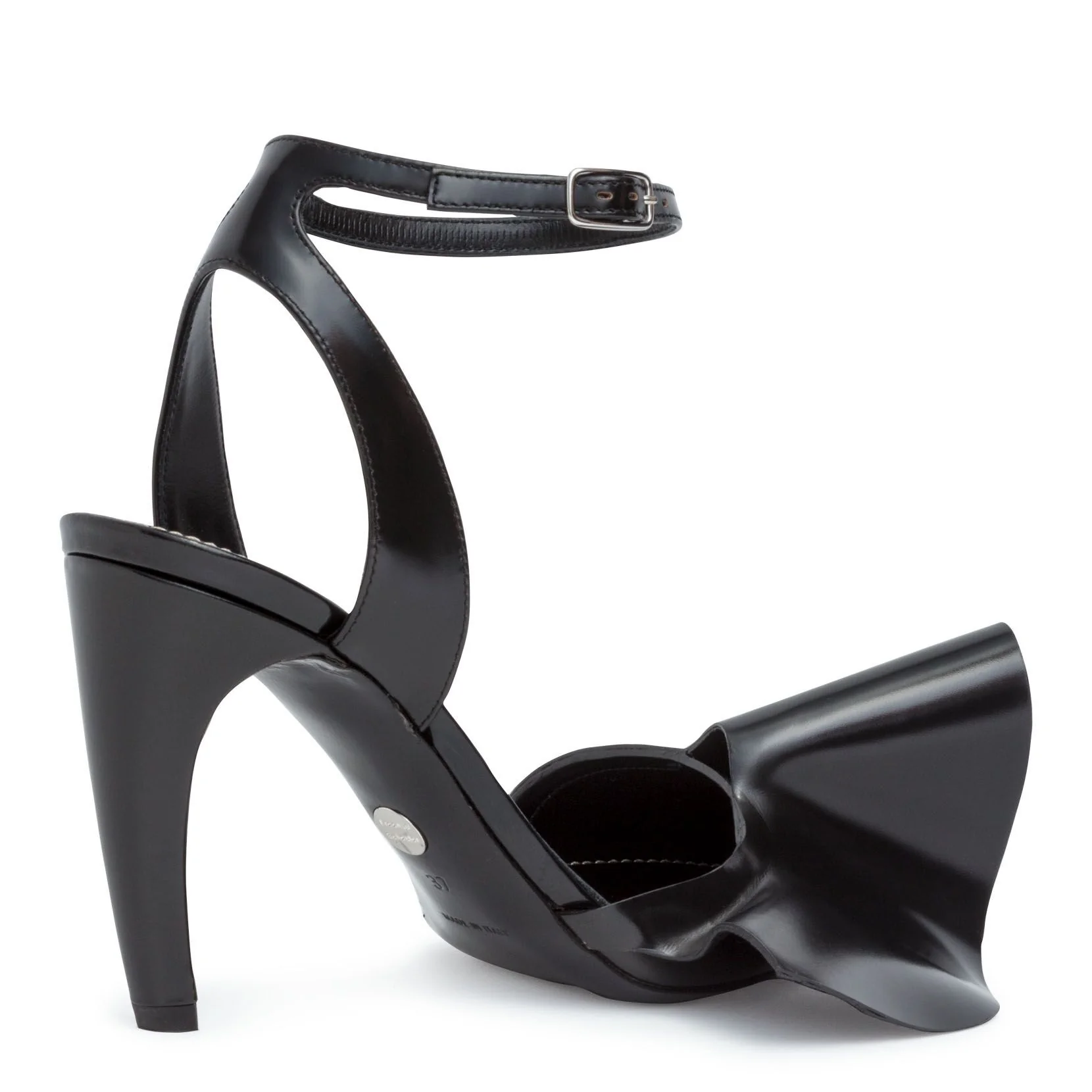 Black Ruffled 90 Pumps - Savannahs
